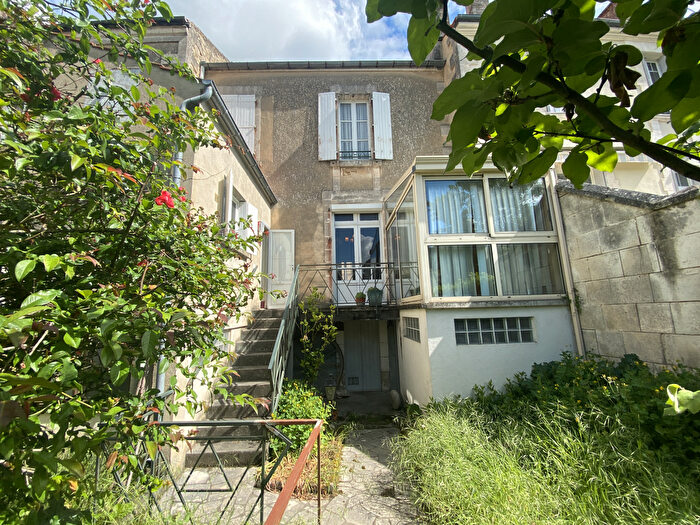 Maison 4 pièces à vendre à Angoulême, Champ de Mars