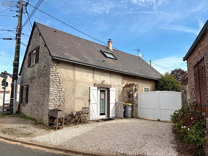 Maison 4 pièces à vendre à Theuville