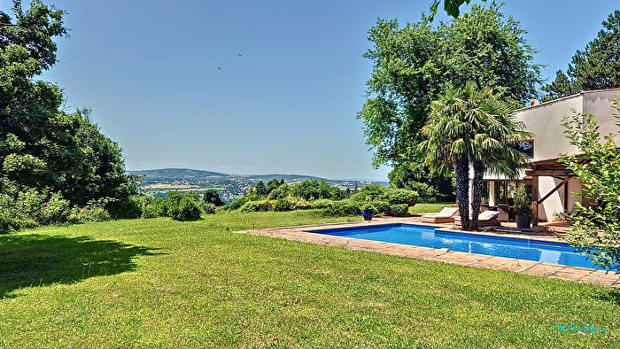 Maison à vendre - Vienne, Centre-ville - 7 pièces - 4 chambres