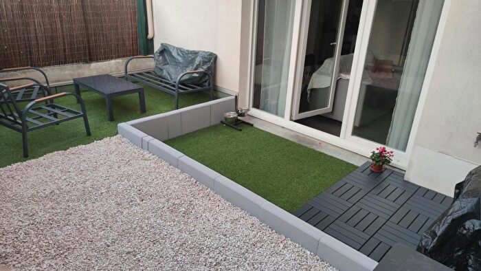 Appartement à vendre - Vaires-sur-Marne - 2 pièces - 1 chambre