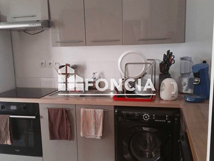 Appartement à louer - Avignon - 3 pièces - 2 chambres