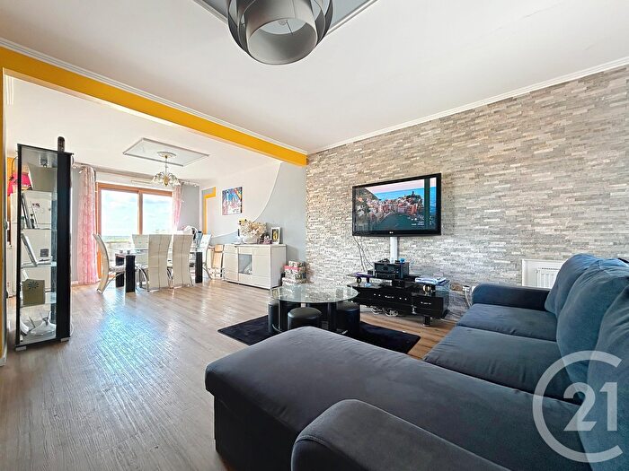 Maison à vendre - La Grande-Paroisse - 5 pièces - 4 chambres