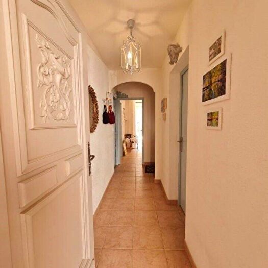 Appartement à louer - Saint-Chinian - 3 pièces - 2 chambres