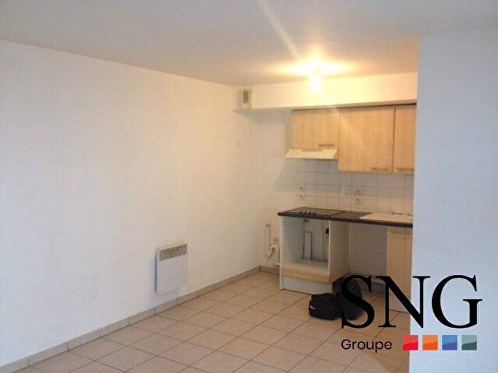 Petit Courgain-Anatole France, Calais - Appartement 3 pièces à louer