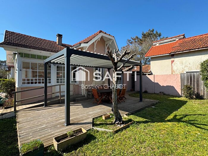 Maison à vendre - Biscarrosse, Biscarrosse Plage - 4 pièces - 3 chambres