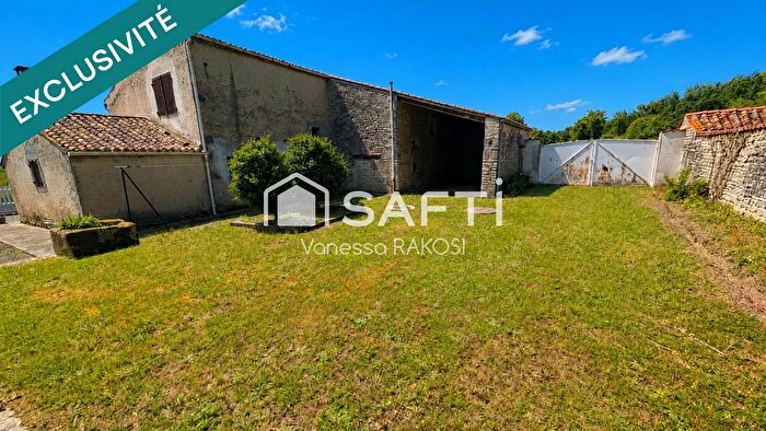Voissay : Maison 6 pièces à vendre