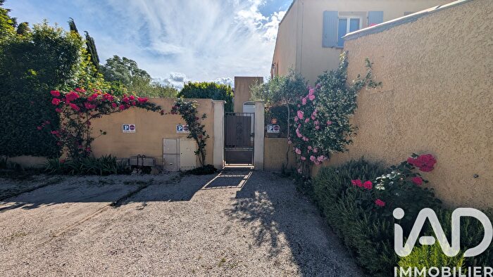 Maison 2 pièces à vendre à LIsle-sur-la-Sorgue, Névons