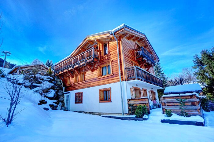 Maison à vendre - Les Houches - 8 pièces - 6 chambres