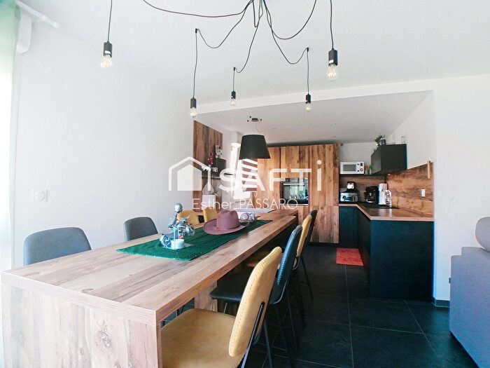 Appartement à vendre - Habsheim - 4 pièces - 3 chambres