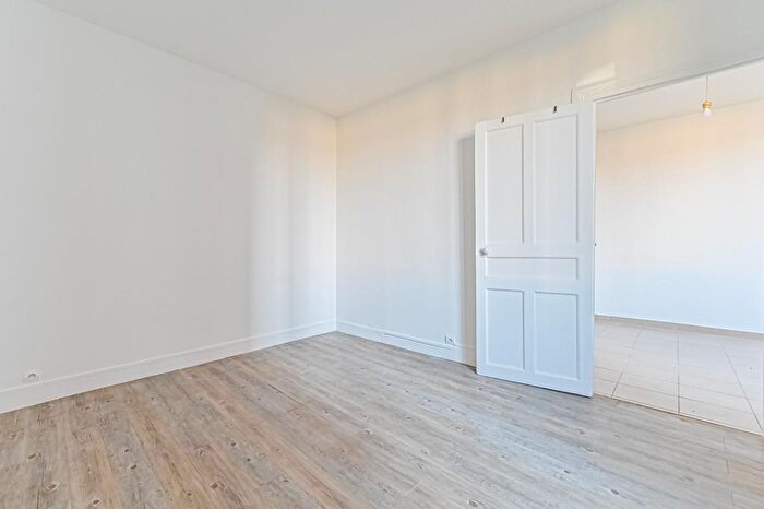 Appartement à louer - Clichy, Entrée de Ville - 2 pièces - 1 chambre