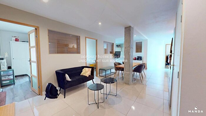 Appartement 4 pièces à Poitiers, Centre-ville, à louer