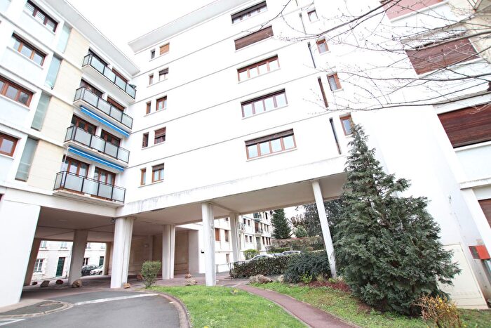 Appartement 3 pièces à Orléans, Faubourg Saint-Jean, à vendre