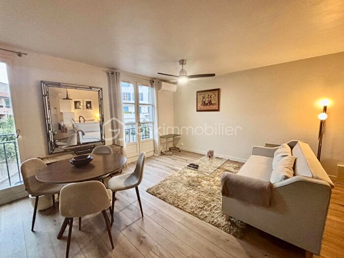 Appartement à vendre - Saint-Tropez, Centre-ville, Vieille-ville - 1 pièce