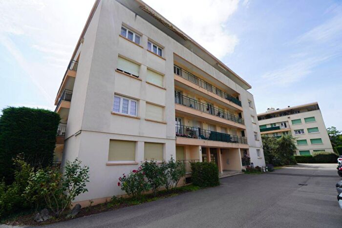 Appartement 4 pièces à Maronniers-Neruda, Talant, à louer