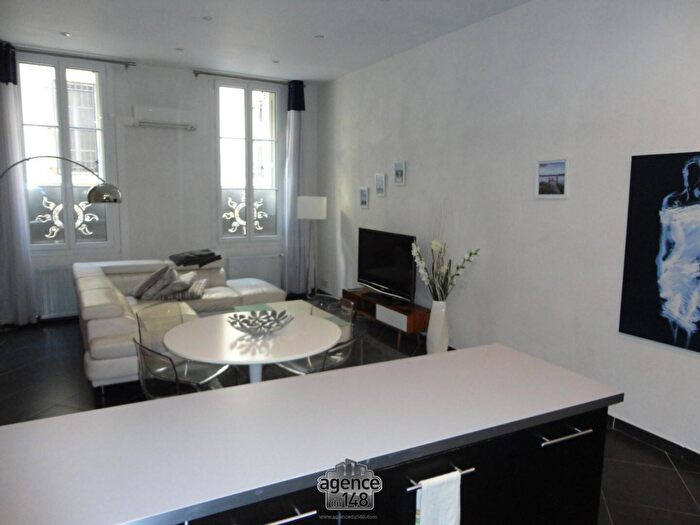 Appartement à louer - Marseille ème - 3 pièces - 2 chambres