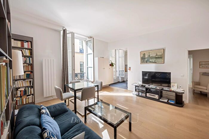 Appartement à vendre - Paris er , Châtelet, Les Halles - 3 pièces - 2 chambres