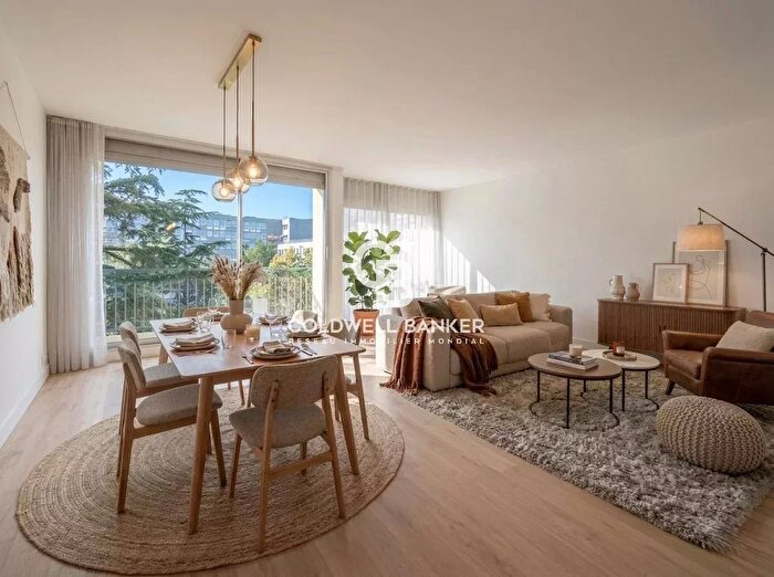 Appartement à vendre - Suresnes, Carnot, Gambetta - 4 pièces - 2 chambres