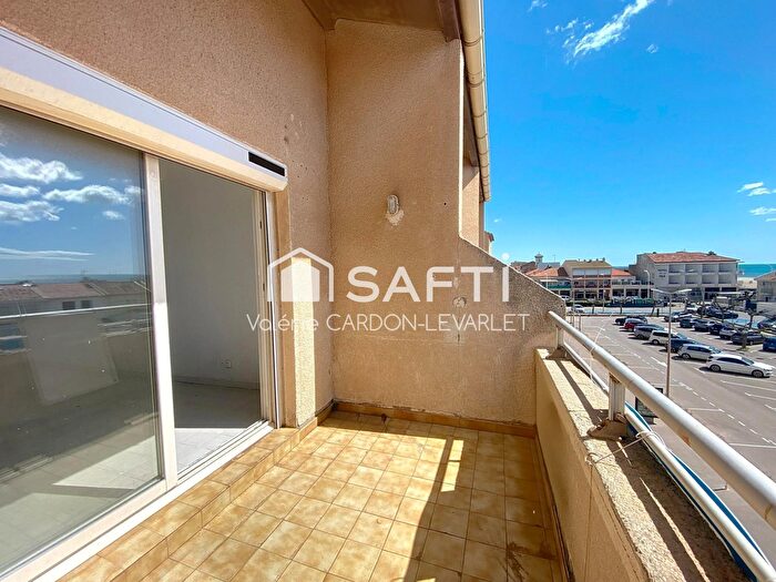 Appartement à vendre - Valras-Plage, Centre-ville, Port, Pêcheurs - 4 pièces - 3 chambres