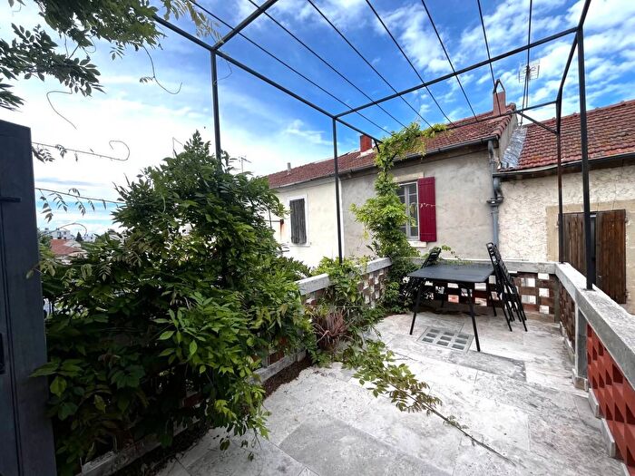 Maison 3 pièces à Mouleyrès, Arles, à louer