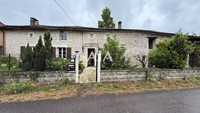Maison 5 pièces à vendre - Les Adjots