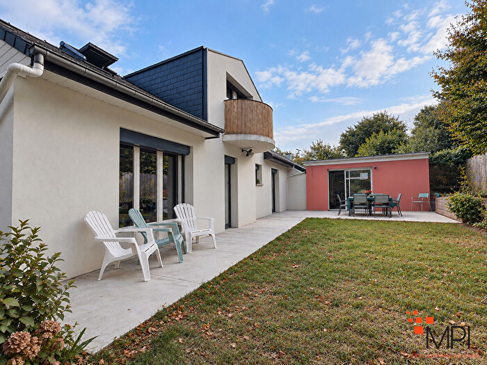 Maison 7 pièces à La Chapelle-Thouarault, à vendre
