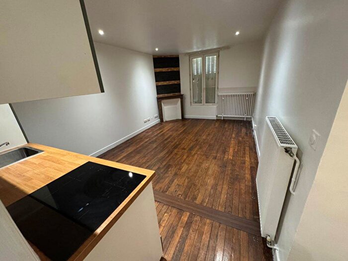 Appartement 3 pièces à Centre Ville, Villemomble, à louer