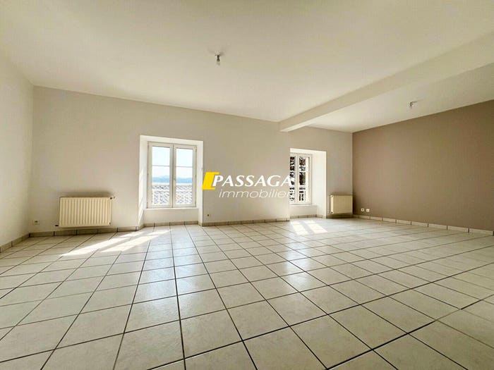 Appartement 5 pièces à Sévérac d'Aveyron, à louer