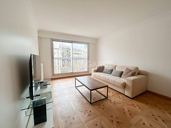 Appartement à louer - Emeriau-Zola, Paris ème arrondissement - 2 pièces - 1 chambre