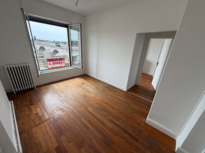 Gien, Centre-ville - Appartement 2 pièces à louer