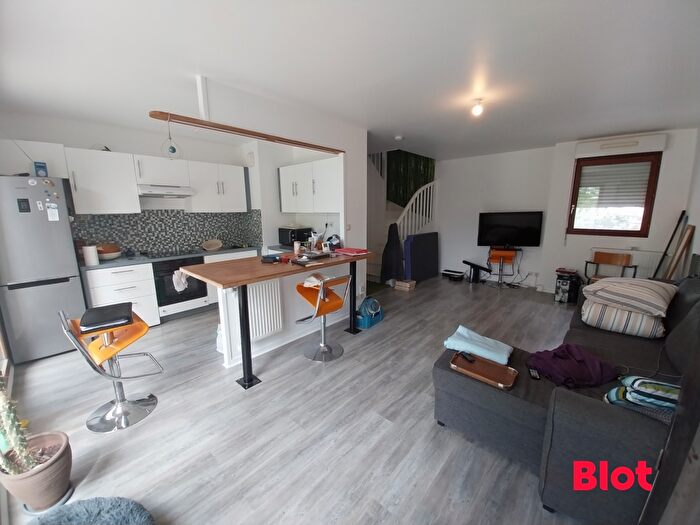 Appartement 4 pièces à vendre à Saint-Jacques-de-la-Lande