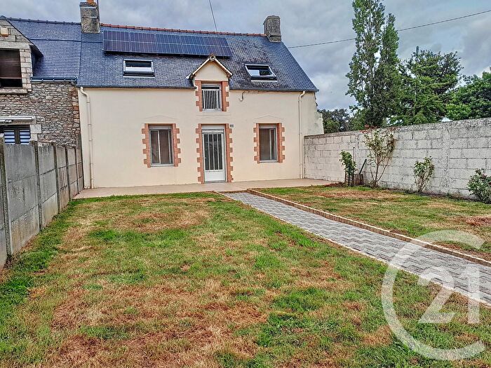 Maison 4 pièces à louer à Saint-Jean-la-Poterie