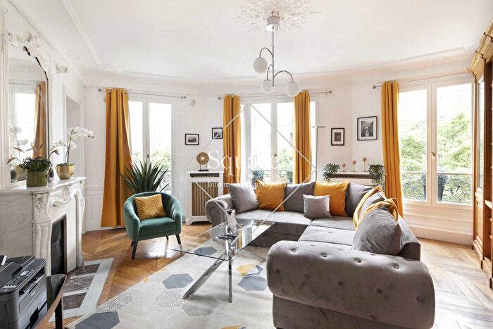 Neuilly-sur-Seine, Plaine des Sablons : Appartement 5 pièces à vendre