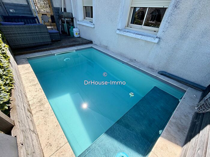 Maison 7 pièces à Donzenac, à vendre