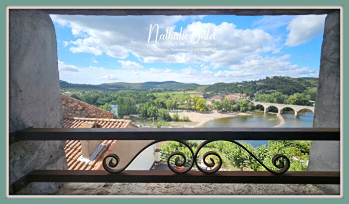 Maison 4 pièces à Roquebrun, à vendre