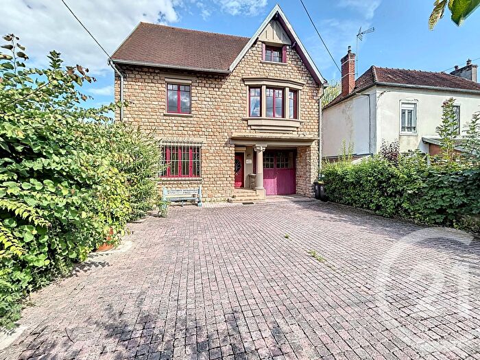 Maison à vendre - Lamarche-sur-Saône - 8 pièces - 7 chambres