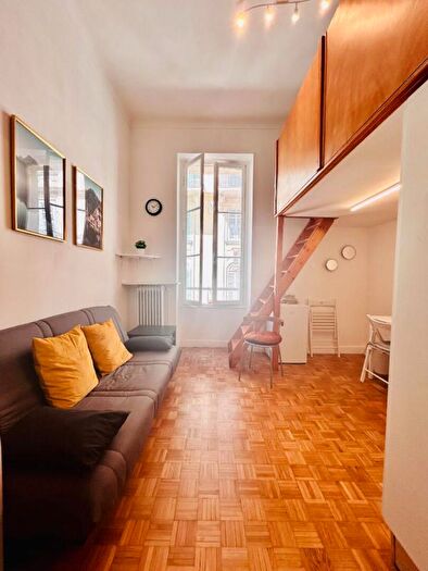 Appartement 1 pièce à louer à Nice, Médecin