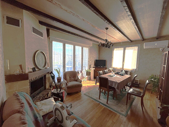 Maison à vendre - Malemort-sur-Corrèze - 6 pièces - 3 chambres