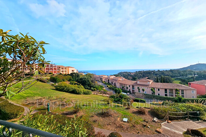 Appartement 2 pièces à vendre à Saint-Raphaël, Dramont