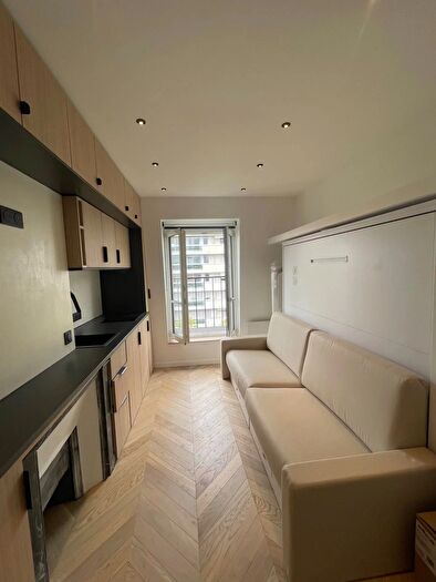 Paris 7ème, Champ de Mars : Appartement 1 pièce à louer