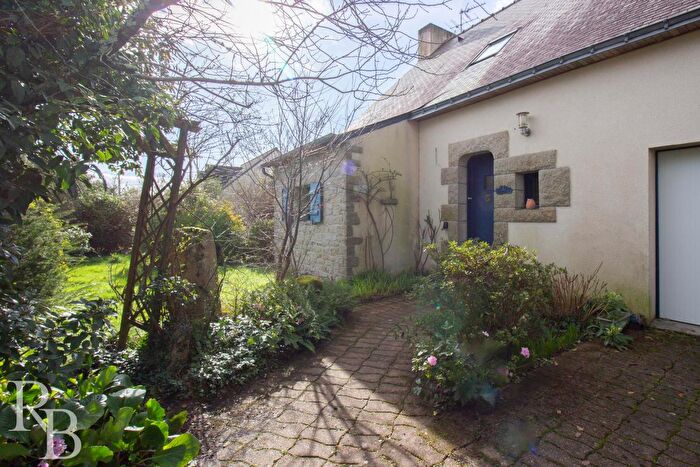 Maison à vendre - Saint-Armel - 4 pièces - 3 chambres