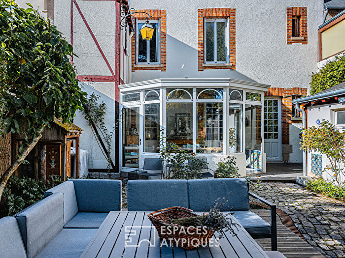 Maison à vendre - Orléans, La Cigogne - 9 pièces - 7 chambres