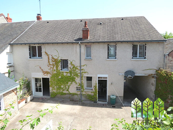 Maison à vendre - La Châtre - 8 pièces - 5 chambres