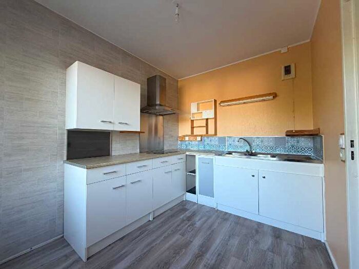 Pont-de-Roide-Vermondans : Appartement 2 pièces à vendre