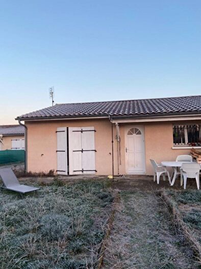 Maison à louer - Saint-Denis-de-Pile - 3 pièces - 2 chambres