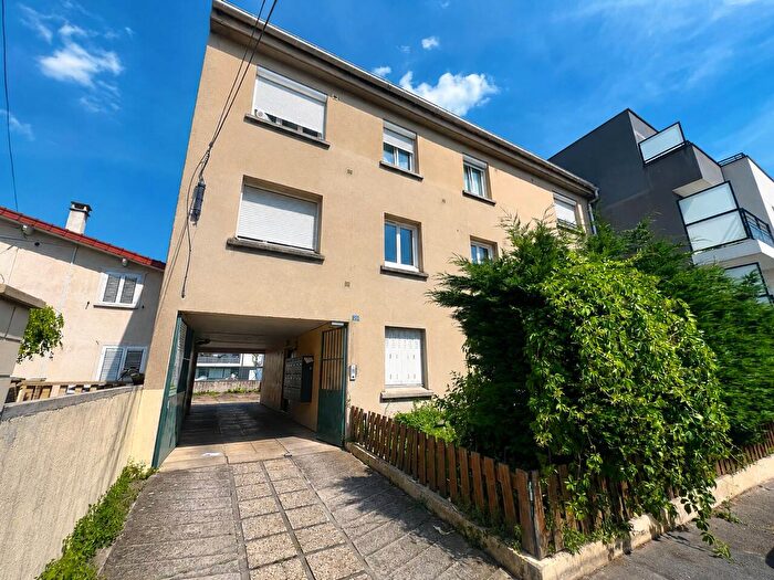 Belles Vues, Houilles - Appartement 1 pièce à louer