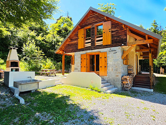 Maison 5 pièces à Manteyer, à vendre