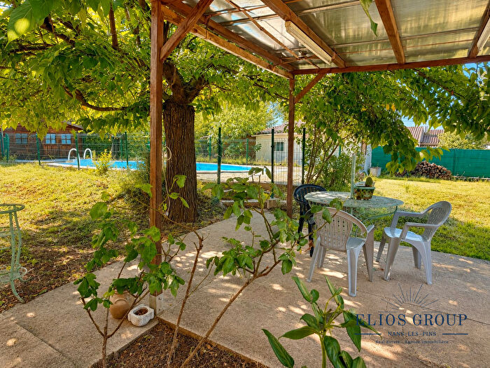 Maison 5 pièces à Saint-Maximin-la-Sainte-Baume, Vérane, à vendre