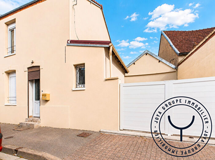 Maison 4 pièces à vendre - Romilly-sur-Seine, Centre-ville, Gare, Lion, Les Hauts Buissons