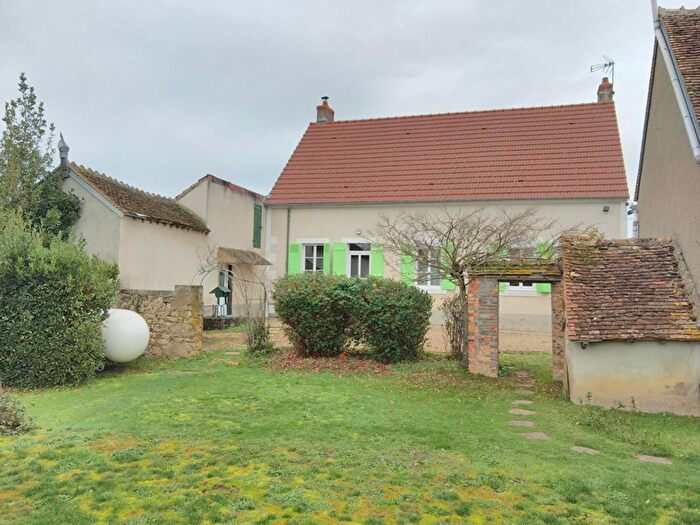 Maison à vendre - Saint-Christophe-en-Boucherie - 4 pièces - 2 chambres