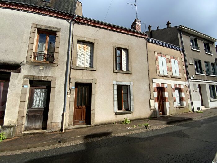 Maison à vendre - Aigurande - 3 pièces - 1 chambre